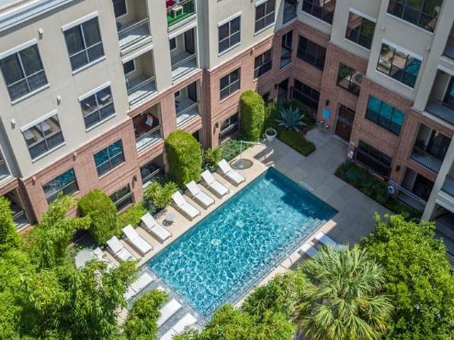 2 bedroom, Houston TX 77006 LS38869581