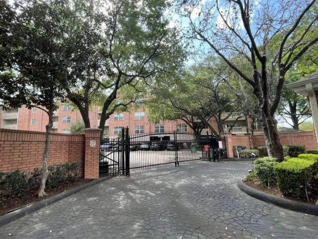 2 bedroom, Houston TX 77019 101011919