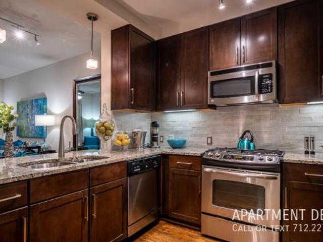 2 bedroom, Houston TX 77019 LS77323084