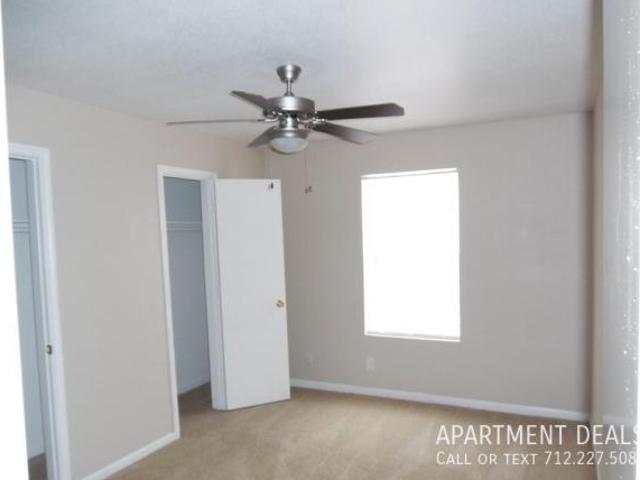 2 bedroom, Houston TX 77022 77323161