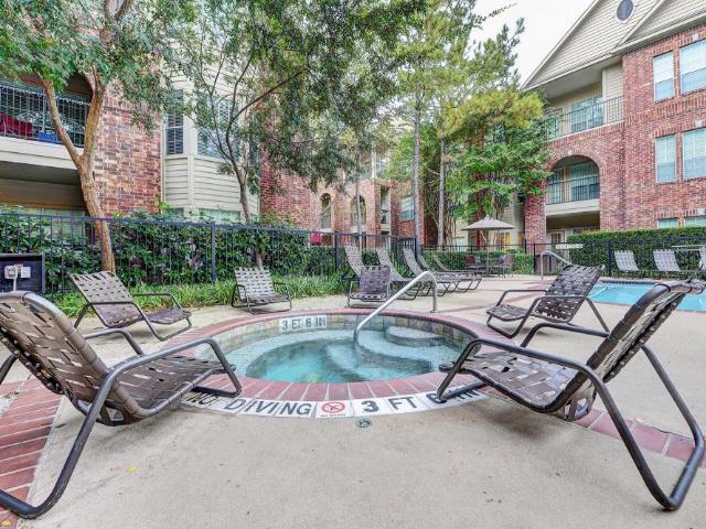 2 bedroom, Houston TX 77027 LS38983556