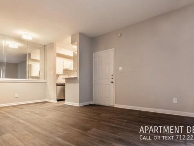 2 bedroom, Houston TX 77034 77323302