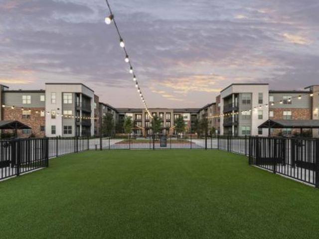 2 bedroom, Houston TX 77477 34202020