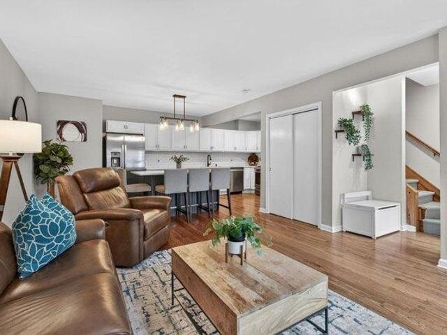 2 bedroom, Hoboken NJ 07030 102216357