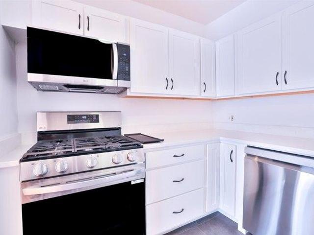 2 bedroom, Hoboken NJ 07030 LS102826799