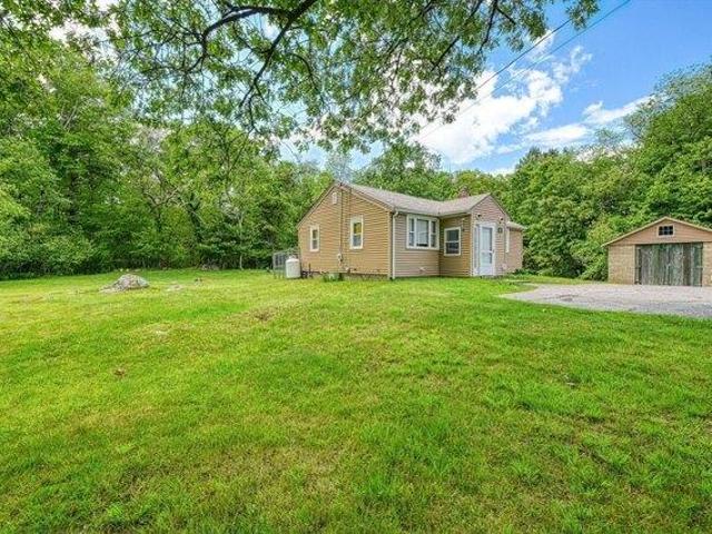 2 bedroom, Holbrook MA 02343 104834691