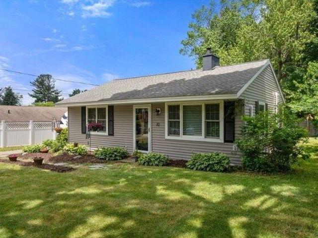 2 bedroom, Holden MA 01520 104481457