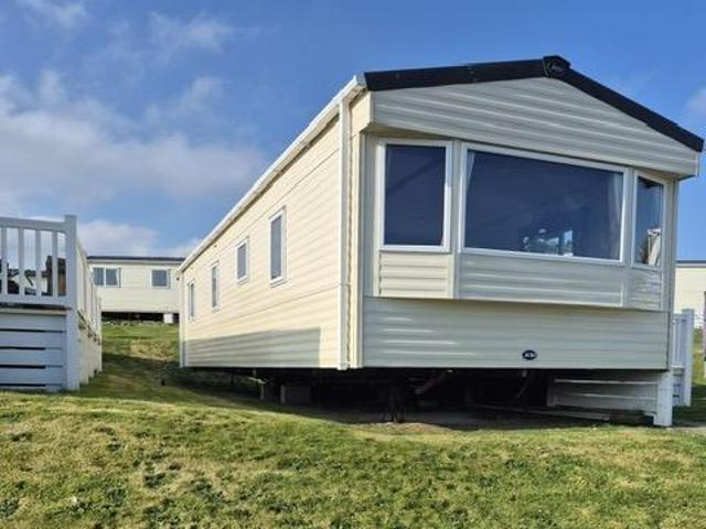 2 bedroom holiday lodge for sale