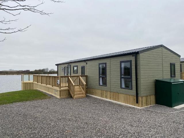 2 bedroom holiday lodge for sale