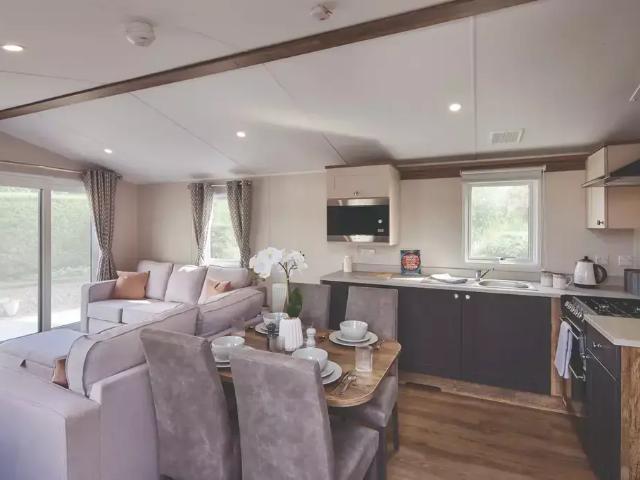 2 bedroom holiday park home for sale