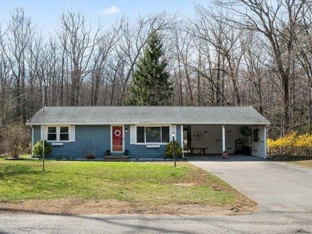 2 bedroom, Holland MA 01521 LS102370678