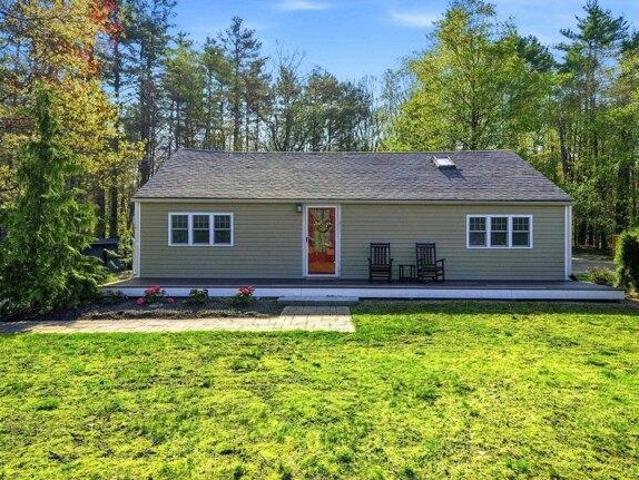 2 bedroom, Hollis NH 03049 102528940
