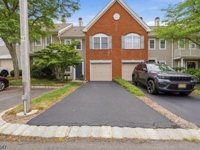 2 bedroom, Holmdel NJ 07733 104852115