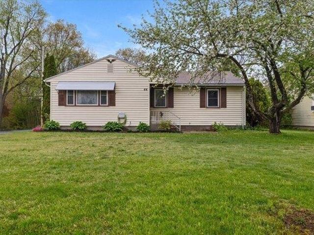 2 bedroom, Holyoke MA 01040 LS102859482