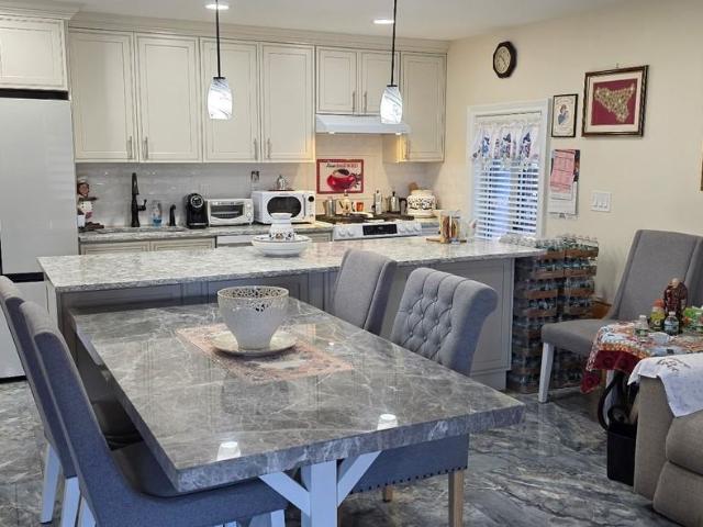 2 Bedroom Home for Rent at 43 28 163rd St #1stFL, New York, NY 11358 Flushing