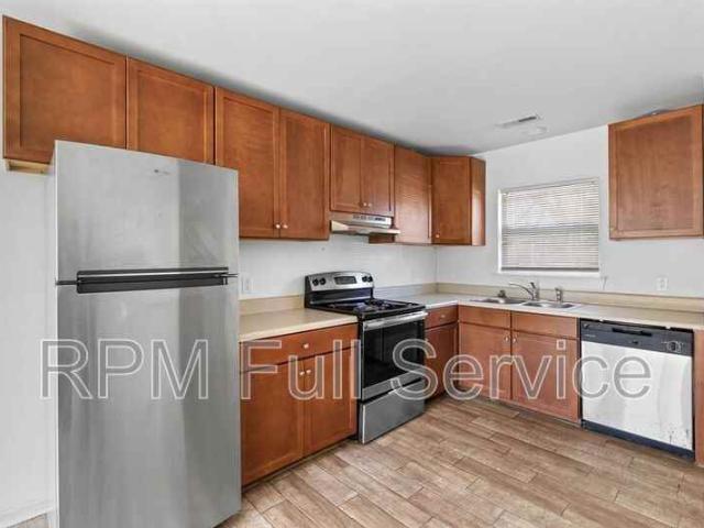 2 Bedroom Home for Rent at 4018 Delaware Ave, Nashville, TN 37209 Clifton Southwest