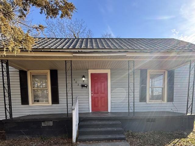 2 Bedroom Home for Rent at 402 N Poplar St, Gastonia, NC 28054