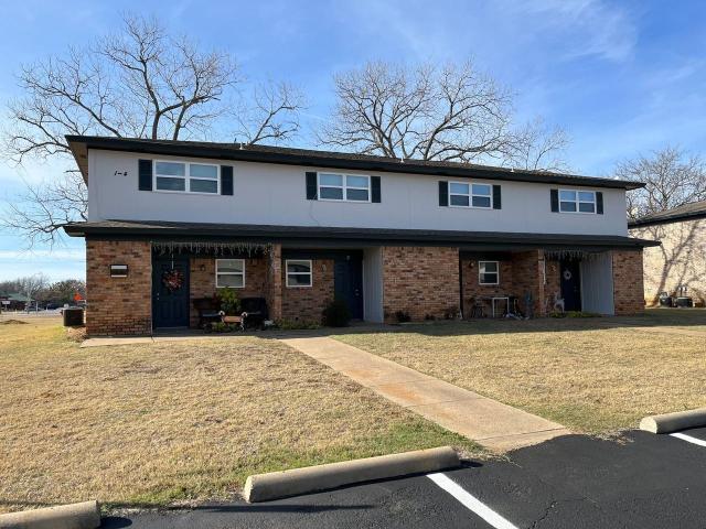 2 Bedroom Home for Rent at 405 Mcmillain St #17, Joshua, TX 76058