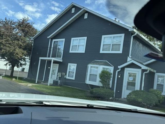 2 Bedroom Home for Rent at 405 N Cambridge Dr #405, Palatine, IL 60067