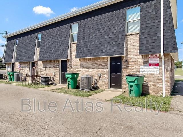 2 Bedroom Home for Rent at 408 Noble Ave, Everman, TX 76140