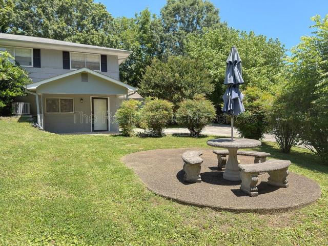 2 Bedroom Home for Rent at 409 Longview Dr #B, Rossville, GA 30741