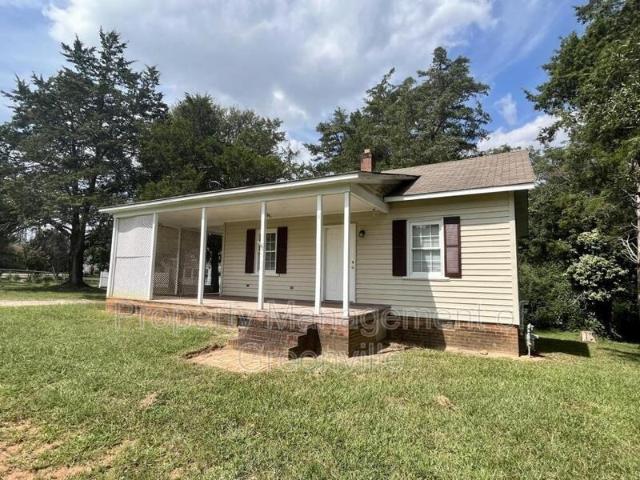 2 Bedroom Home for Rent at 411 Tanner Rd, Greenville, SC 29607