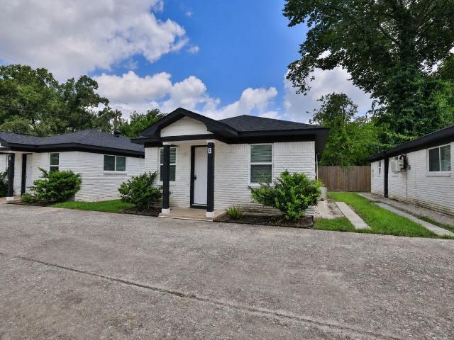 2 Bedroom Home for Rent at 4120 Linn St #E, Houston, TX 77026 Kashmere Gardens