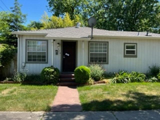 2 Bedroom Home for Rent at 421 W 6th Ave, Chico, CA 95926 The Avenues