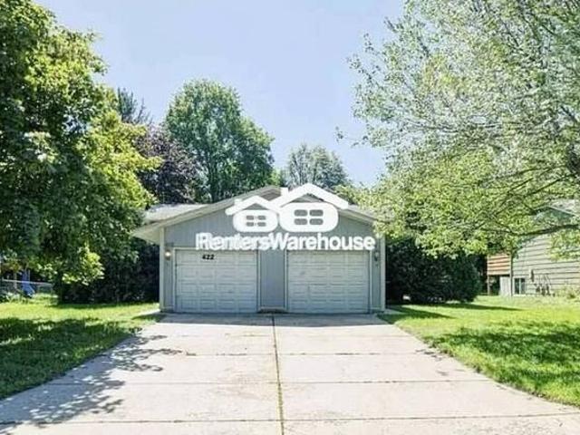 2 Bedroom Home for Rent at 422 Arion St E, West Saint Paul, MN 55118