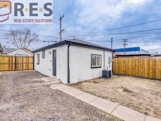 2 Bedroom Home for Rent at 4310 Steele St, Denver, CO 80216 Elyria Swansea