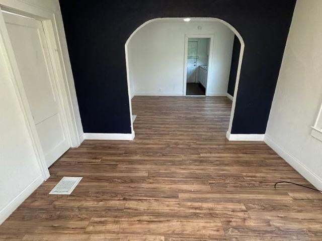 2 Bedroom Home for Rent at 4346 Montgall Ave, Kansas City, MO 64130 Oak Park Southwest
