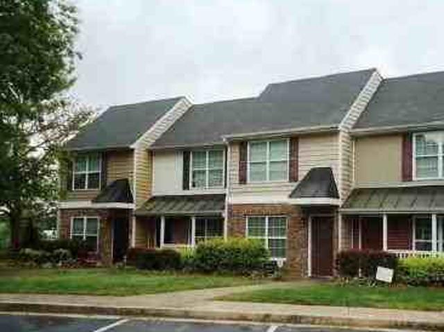 2 Bedroom Home for Rent at 442 W I Pkwy, Dallas, GA 30132