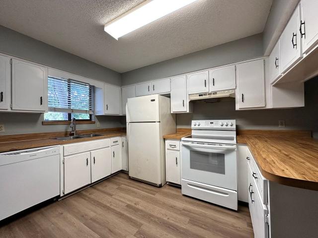 2 Bedroom Home for Rent at 4443 Windergate Dr, Jacksonville, FL 32257 Mandarin Station Losco