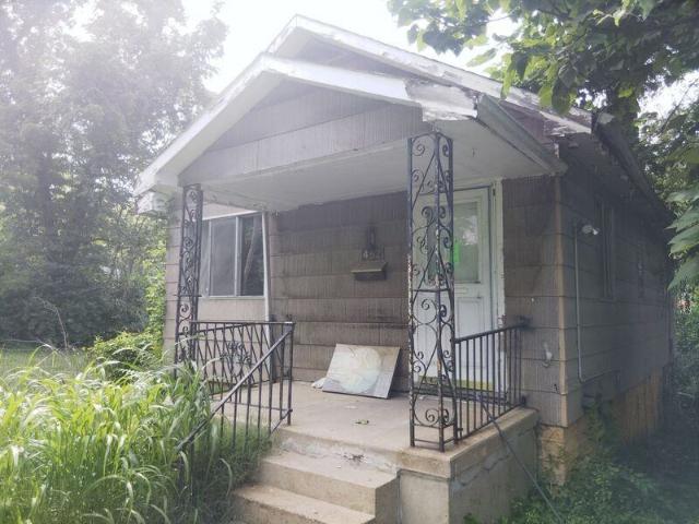 2 Bedroom Home for Rent at 4521 Oakwood Ave, Pine Lawn, MO 63121 Pine Lawn