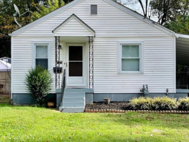 2 Bedroom Home for Rent at 4521 Picadilly Ave, Louisville, KY 40215 Beechmont