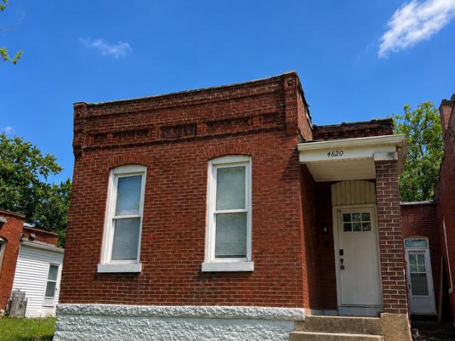 2 Bedroom Home for Rent at 4620 Michigan Ave, St. Louis, MO 63111 Mount Pleasant