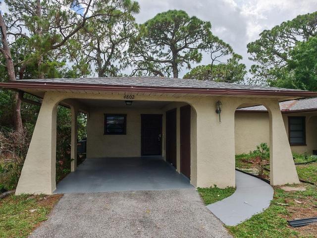 2 Bedroom Home for Rent at 4802 Ho Wil Ln Fl 34207, Bayshore Gardens, FL 34207 Oneco