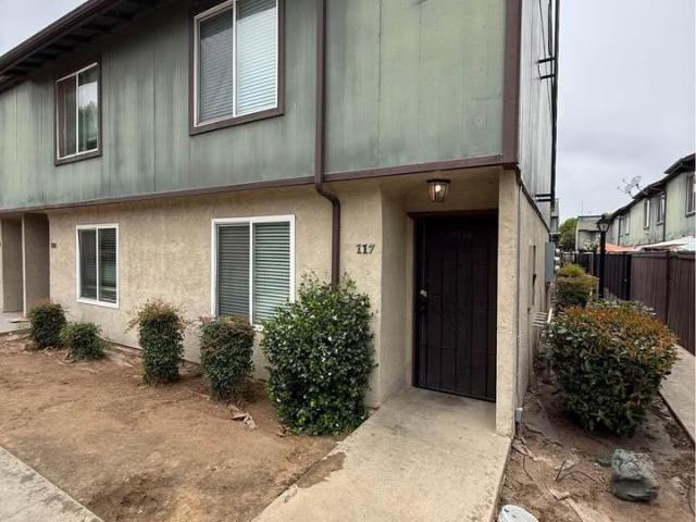 2 Bedroom Home for Rent at 4875 E Mckinley Ave, Fresno, CA 93703 McLane