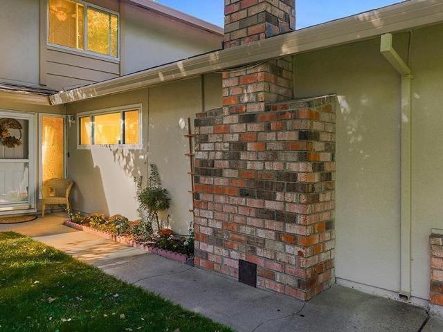 2 Bedroom Home for Rent at 5137 Connecticut Dr, Sacramento, CA 95841