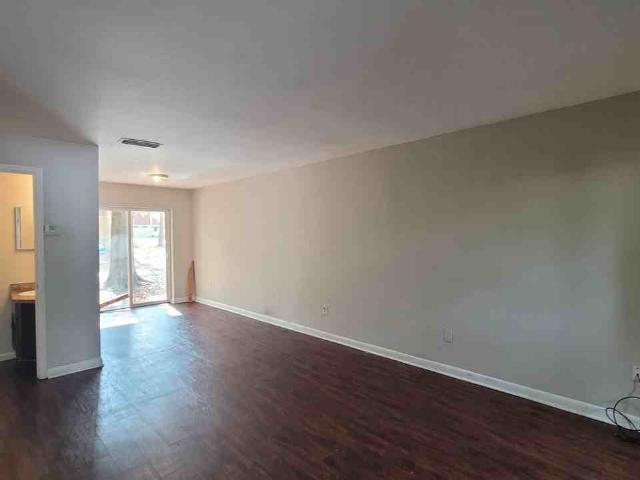 2 Bedroom Home for Rent at 513 Sw 68th Ter #1, Gainesville, FL 32607