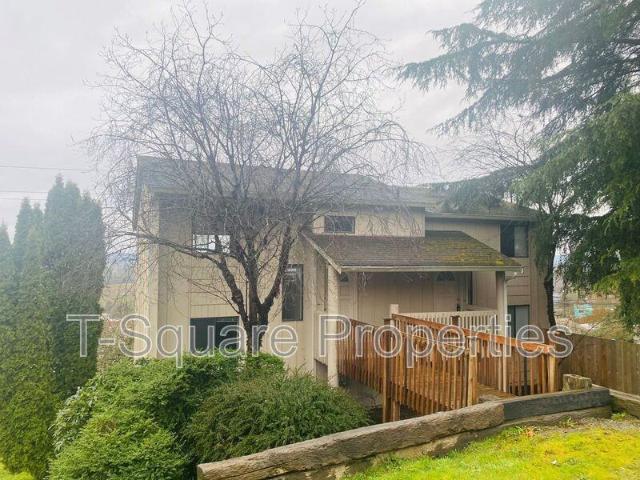 2 Bedroom Home for Rent at 5209 S 4th Ave #A, Everett, WA 98203 Lowell