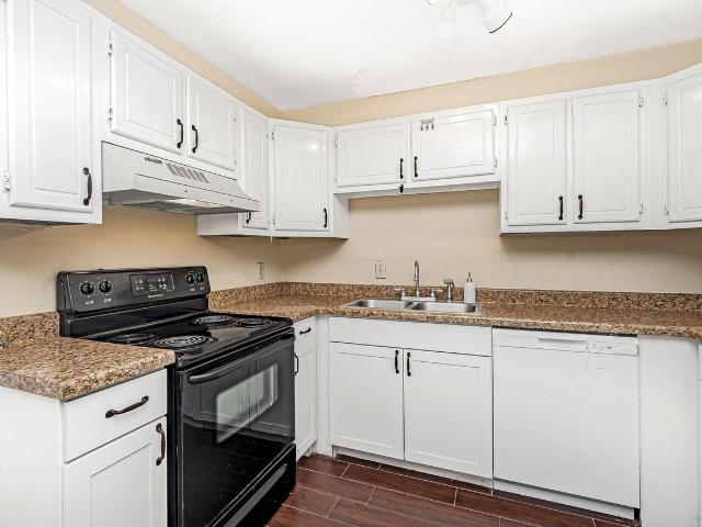 2 Bedroom Home for Rent at 522 S Flannery Rd, Baton Rouge, LA 70815 Broadmoor Sherwood