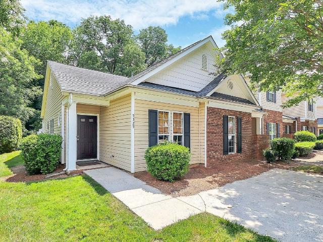 2 Bedroom Home for Rent at 5325 Silabert Ave, Charlotte, NC 28205 Oakhurst