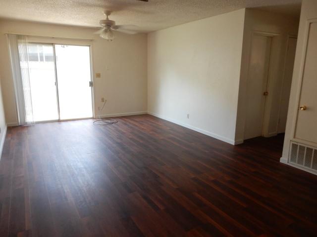 2 Bedroom Home for Rent at 5322 Castle St, Fair Oaks, CA 95628