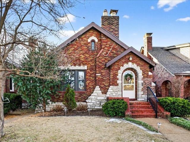 2 Bedroom Home for Rent at 5346 Tholozan Ave, St. Louis, MO 63109 Northampton