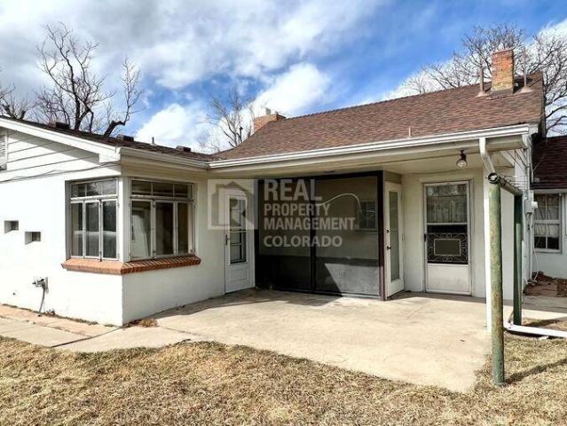 2 Bedroom Home for Rent at 5370 S Windermere St, Littleton, CO 80120