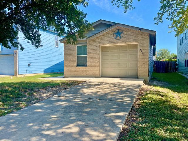 2 Bedroom Home for Rent at 6015 Plumbago Pl, San Antonio, TX 78218
