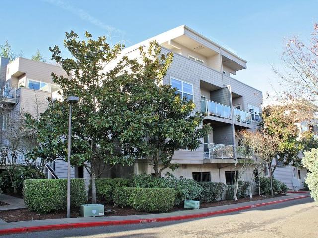 2 Bedroom Home for Rent at 610 S Nevada St #G, Portland, OR 97219 Corbet Terwilliger Lair Hill