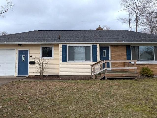 2 Bedroom Home for Rent at 614 E Sunset Dr, North Muskegon, MI 49445
