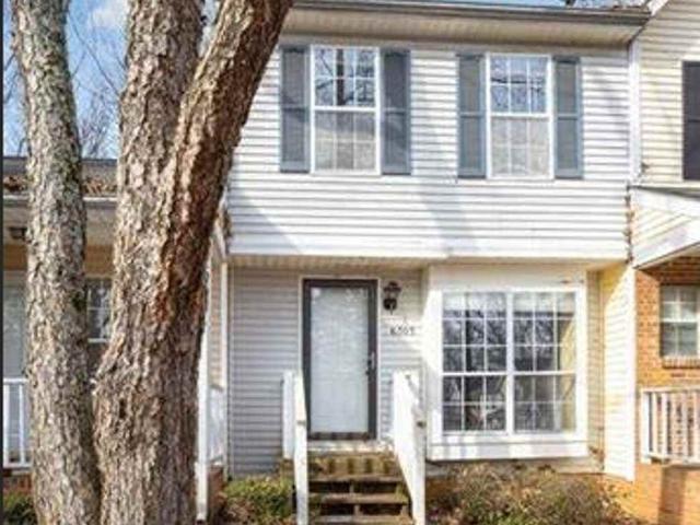 2 Bedroom Home for Rent at 6303 Windsor Gate Ln, Charlotte, NC 28215 Hickory Grove